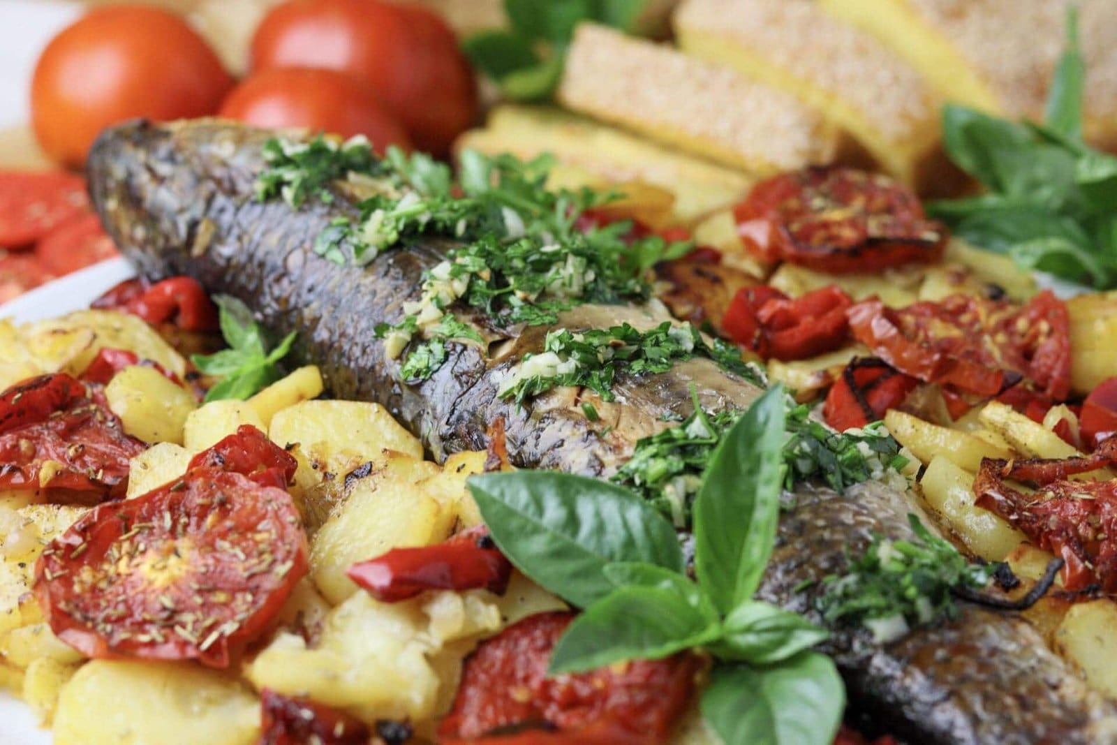 Oven Baked Grey Mullet (with Vegetables)