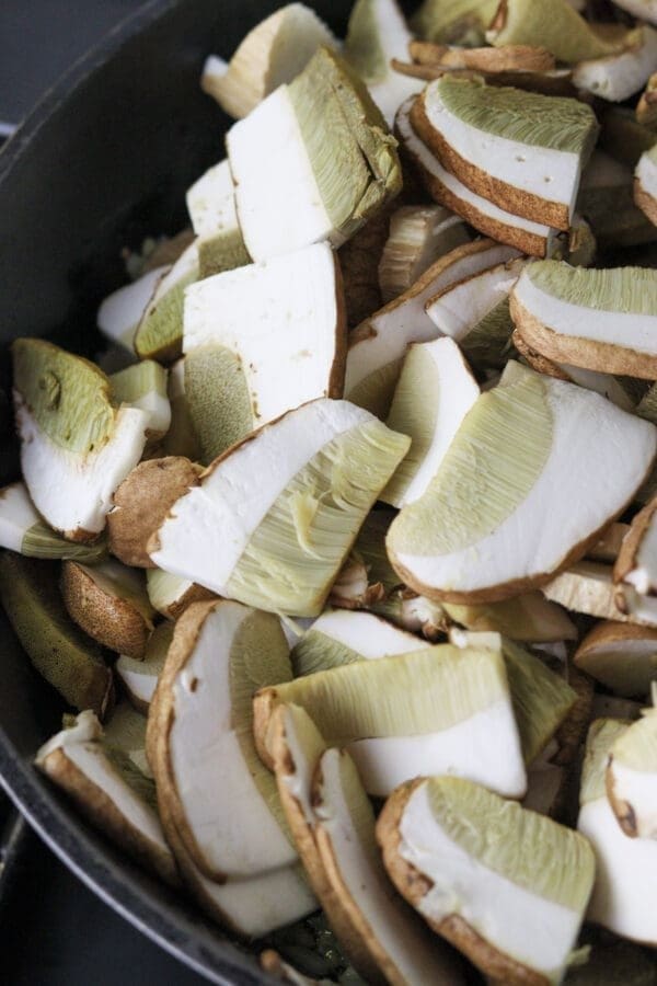 Classic Creamy Porcini Mushroom Sauce